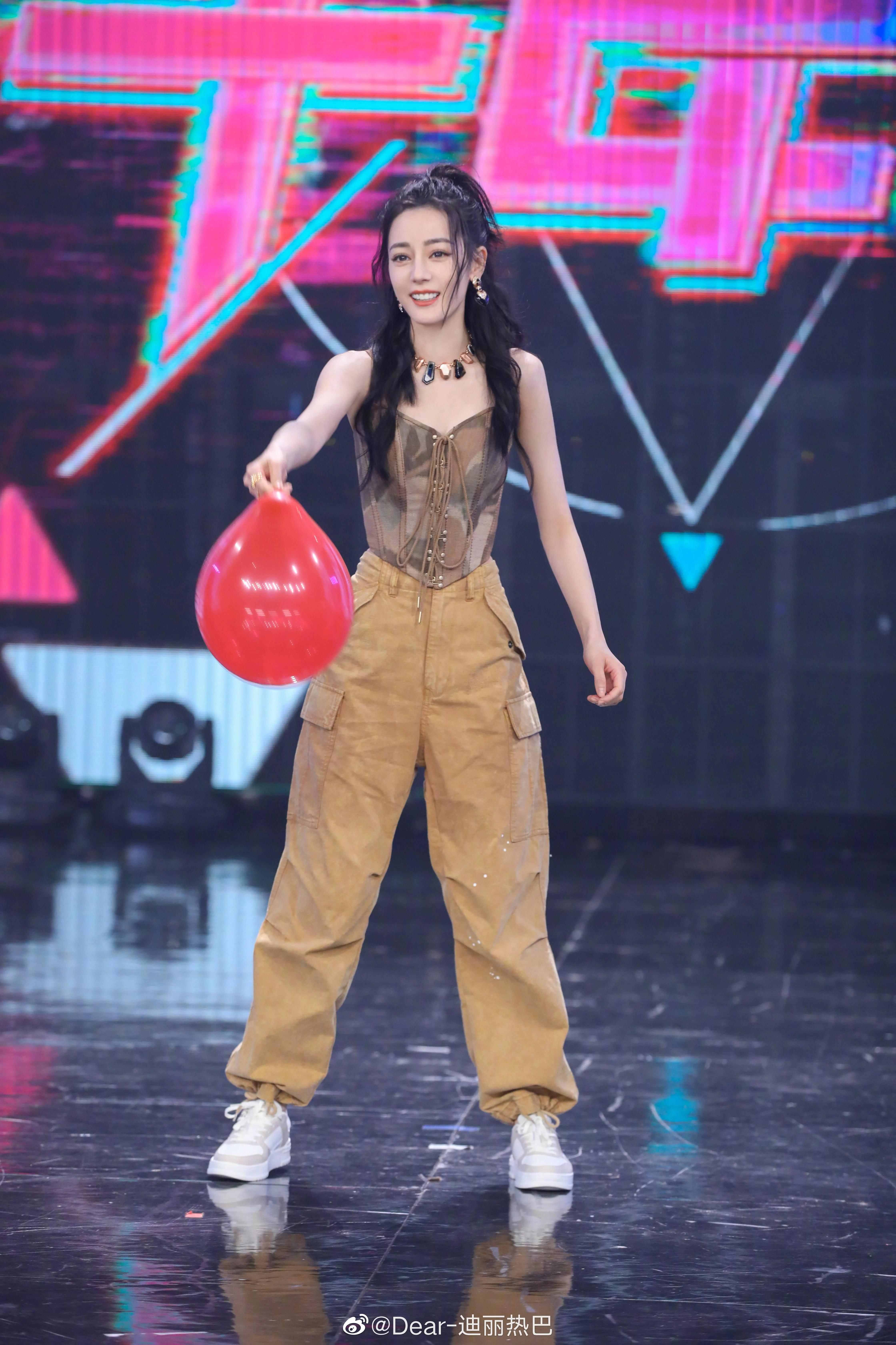 The first beauty in Xinjiang, Di Lieba, is not the same beauty - iMedia