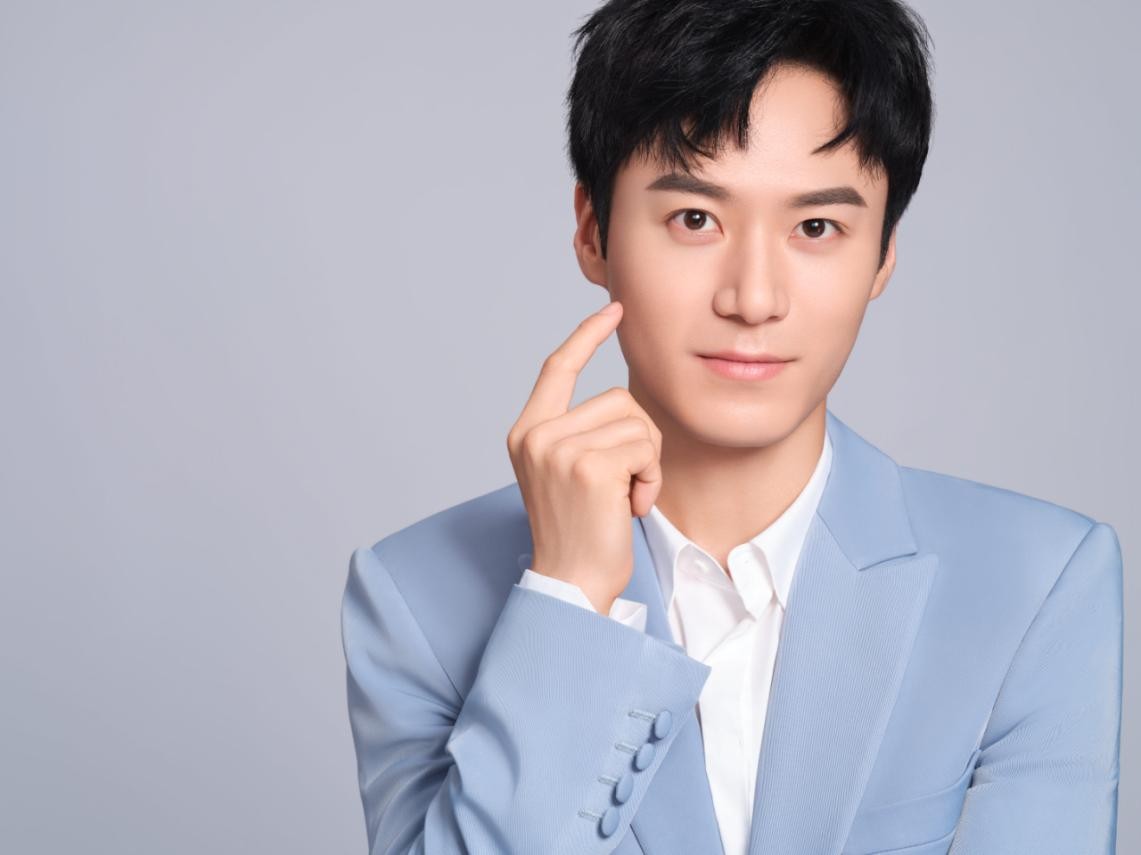Official announcement!Mao Zijun serves as the first brand spokesperson ...