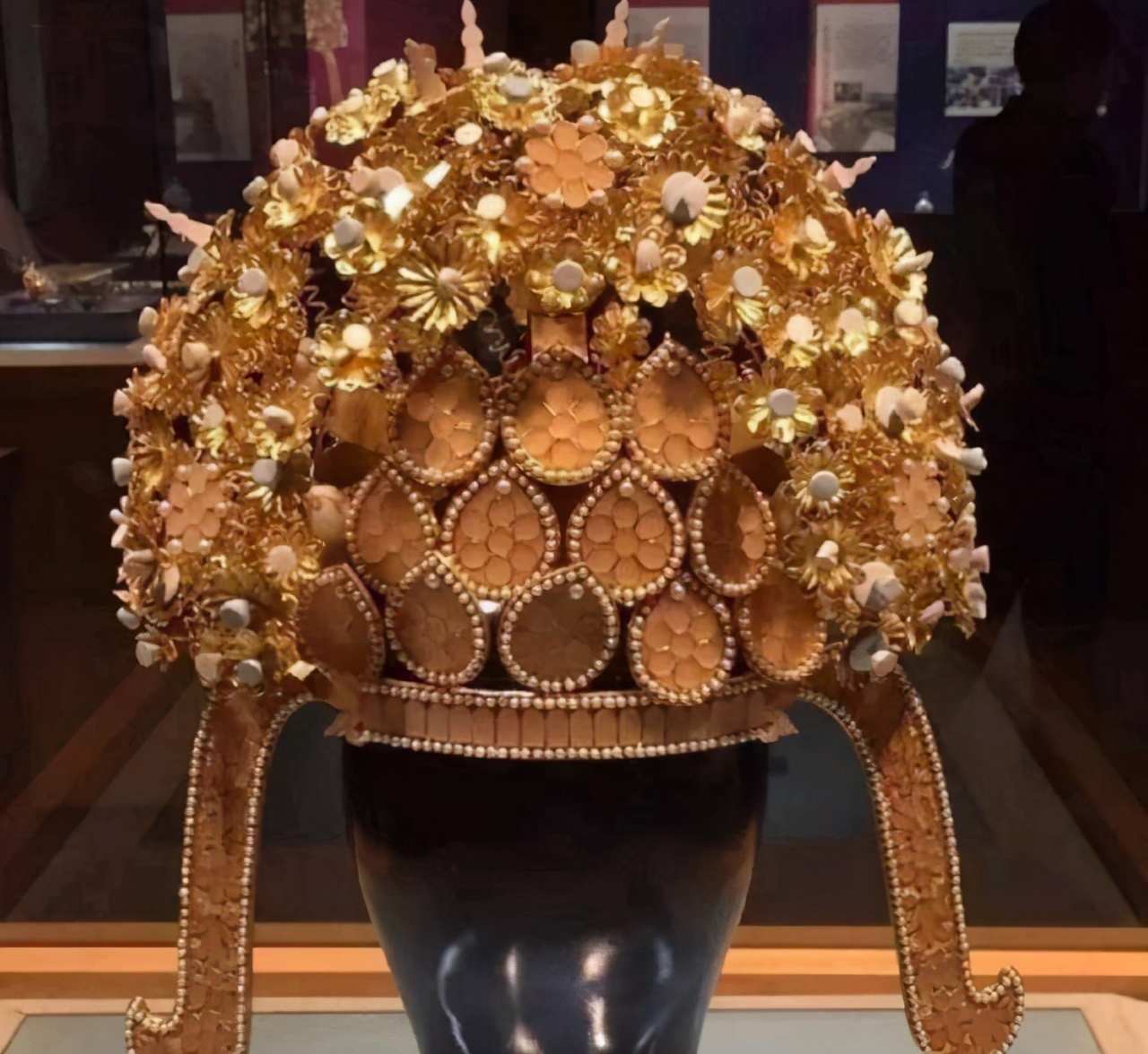 The ultimate grace and luxury-Hanfu accessories and phoenix crown - iMedia