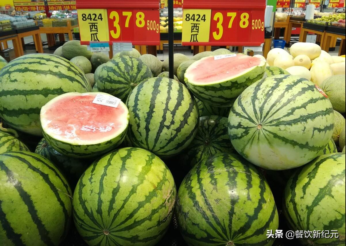 After reading the price of watermelon in Chinese supermarkets, and then ...