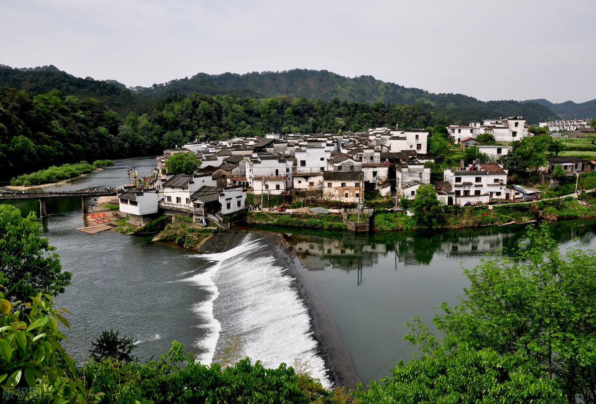 Wangkou Village-the place of "Hui Xiu Zhong Ling" on the side of ...