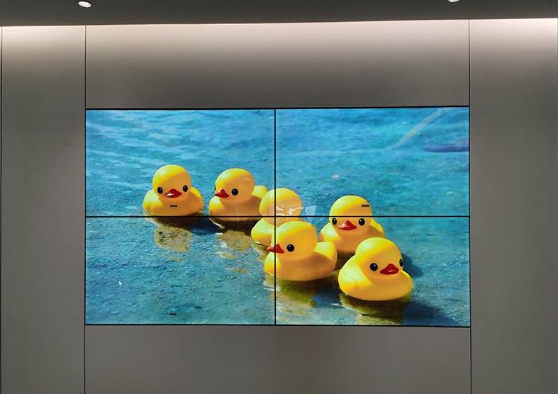 LCD splicing screen + multi-touch make visual interaction more efficient - iMedia