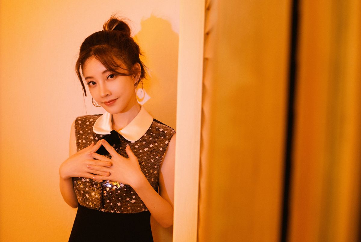 Too spoiled!Feng Timo makes coffee for fans and sings live - iMedia