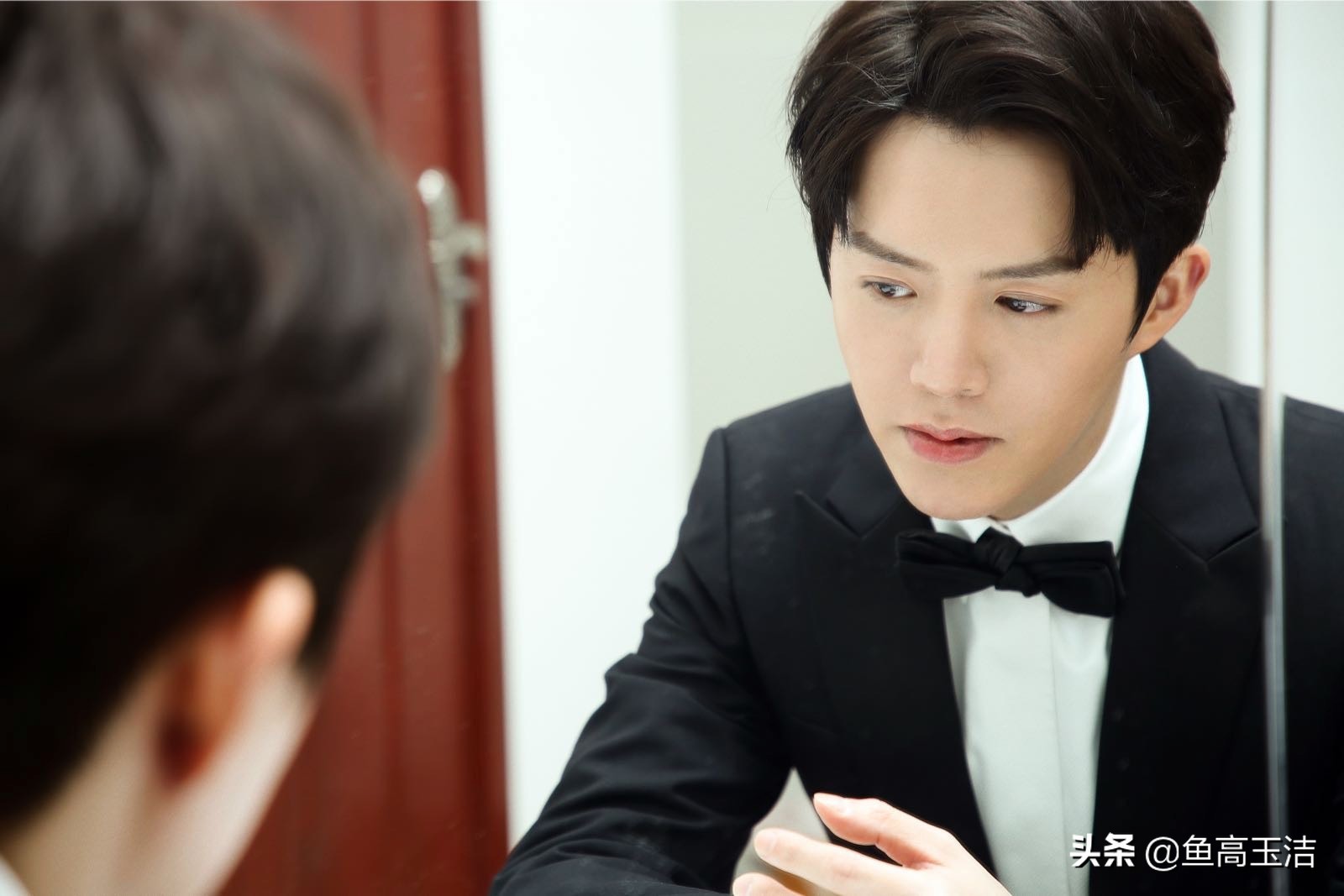 The pianist Li Yundi became famous when he was young, and after he ...