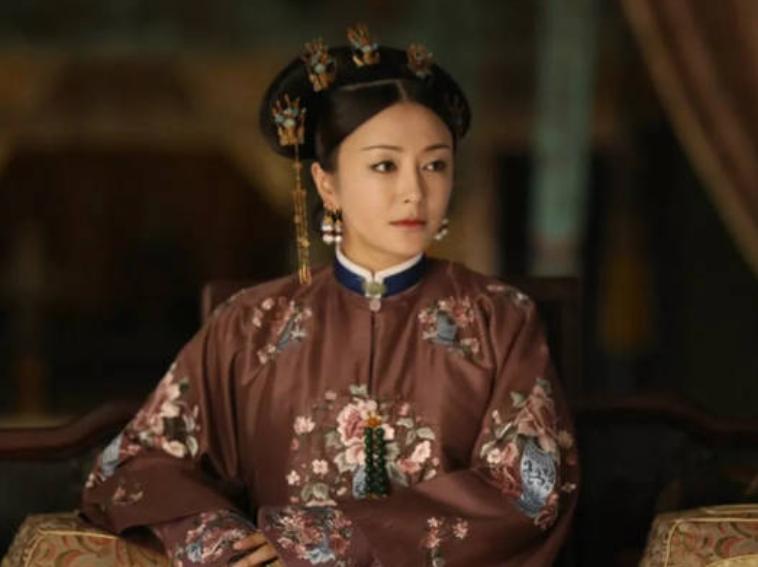 Entered the palace at the age of 17 to marry the 36-year-old Qianlong ...
