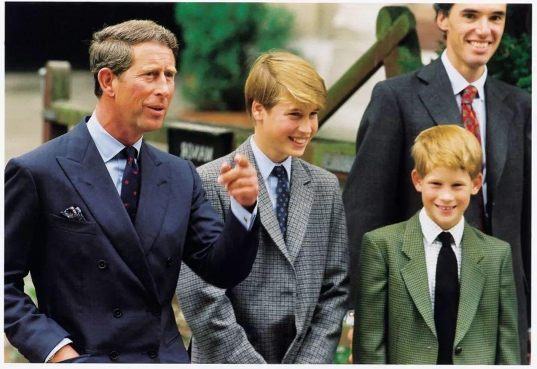 The prince is "bald", and the princess has bulging mouth and buck teeth ...