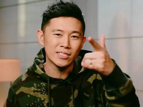 A rational analysis of Ouyang Jing's status in the European and ...