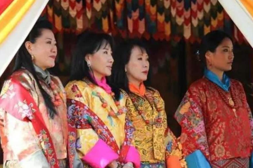 Three generations of queens of Bhutan are in the same frame: the three ...