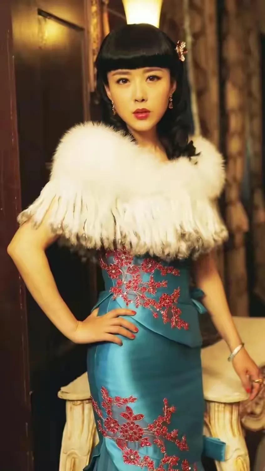 Hunan Beauty-Yan Danchen - iMedia