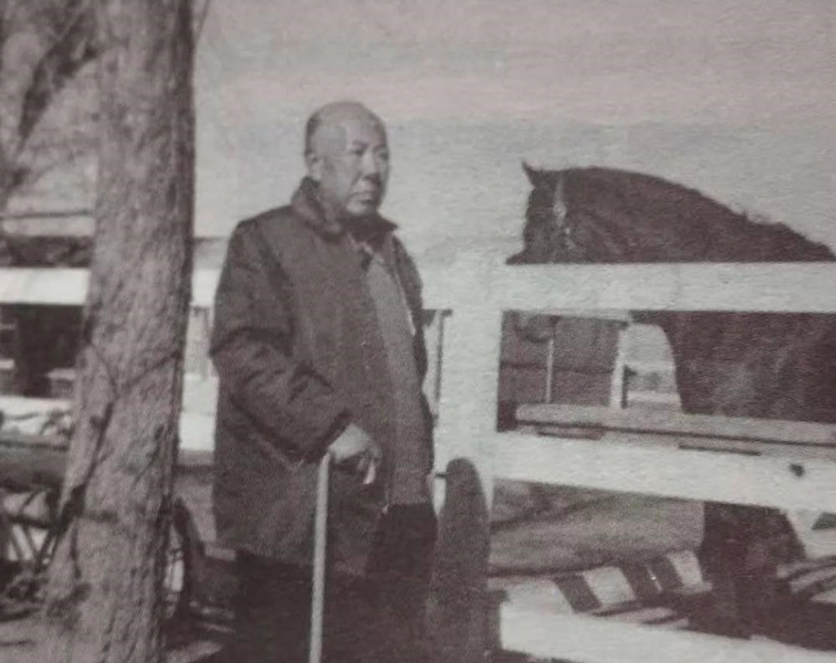 Ma Hongkui reviewed the situation and shipped 7 tons of gold abroad ...