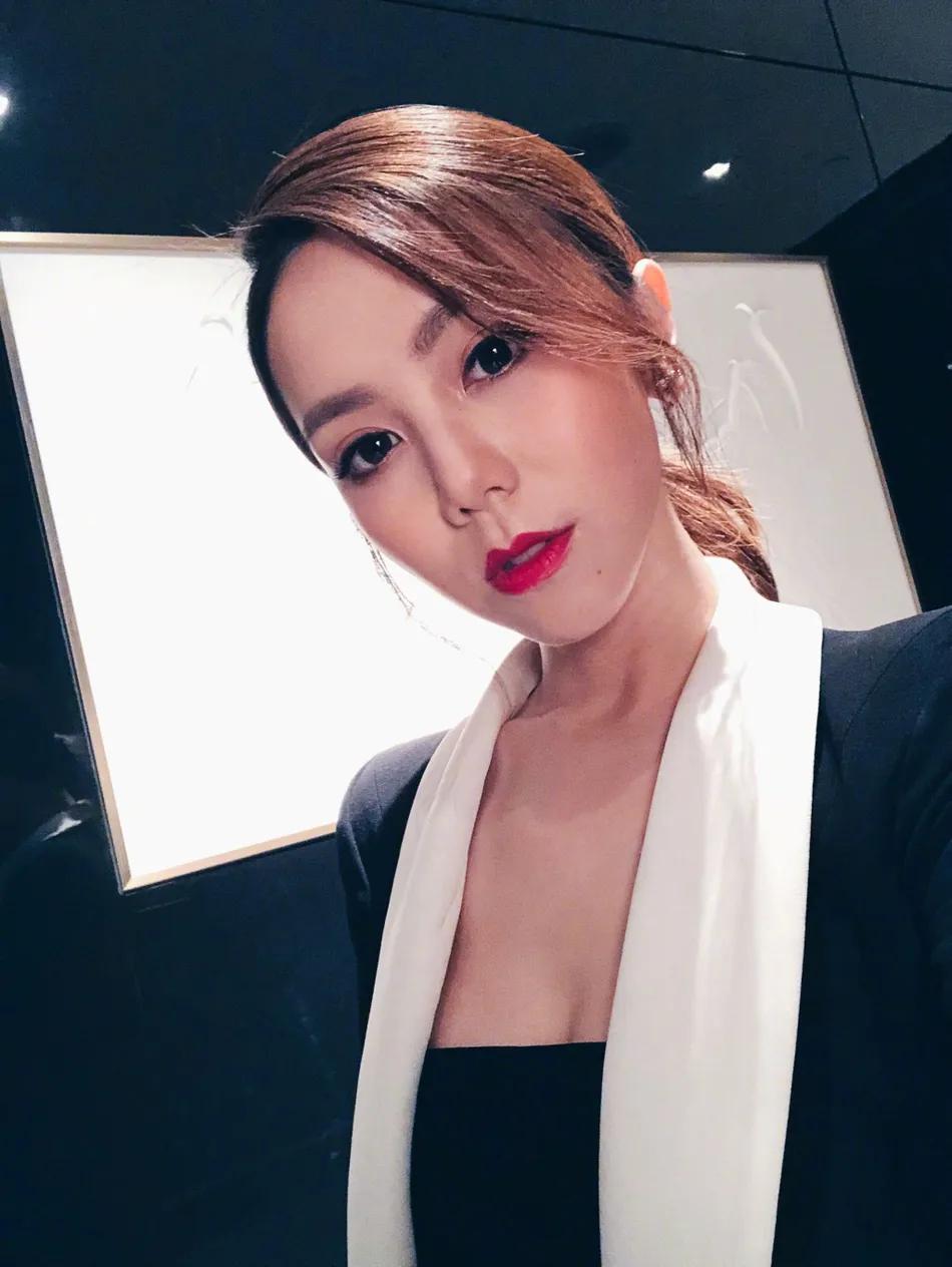 Wallpaper: Deng Ziqi - iMedia