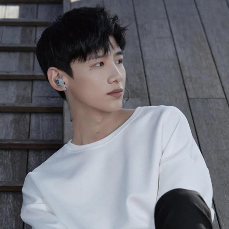 Bai Jingting belongs to the top stream? - iMedia