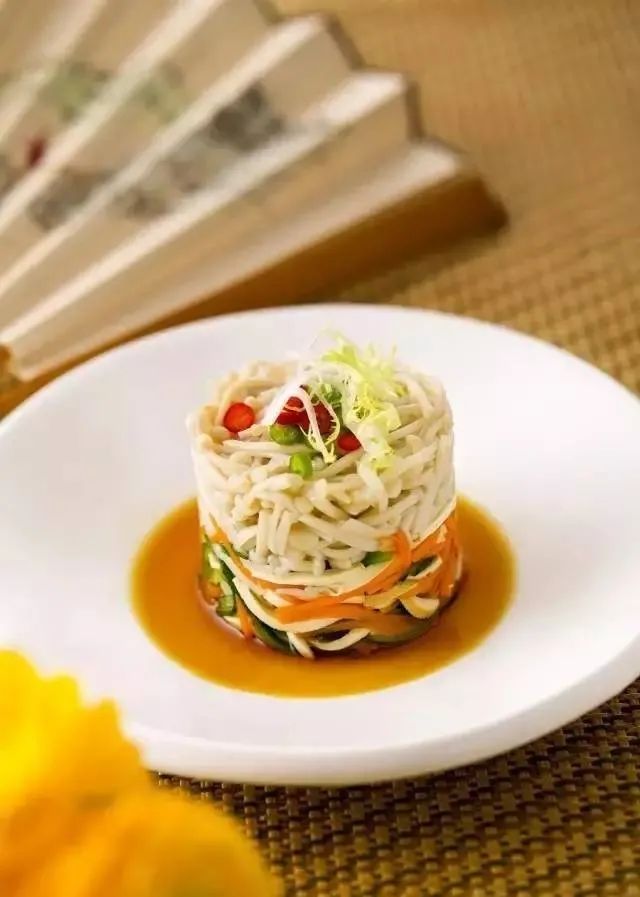 Hot cold dishes in the restaurant - iMedia