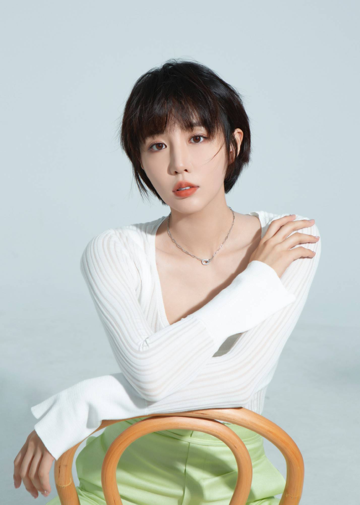 Li Xinran's "If There's Still Time" warmly started as the host with punchlines and expectations ...