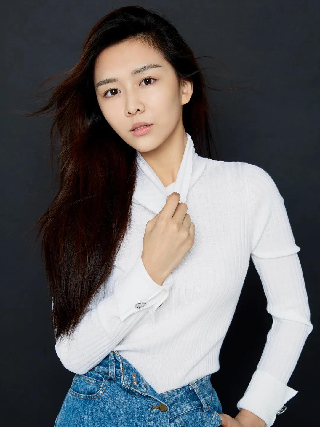 Yang Anqi, famous actor - iMedia