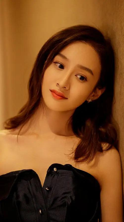 Lu Yanqi, sexy and charming photo (photo gallery) - iMedia