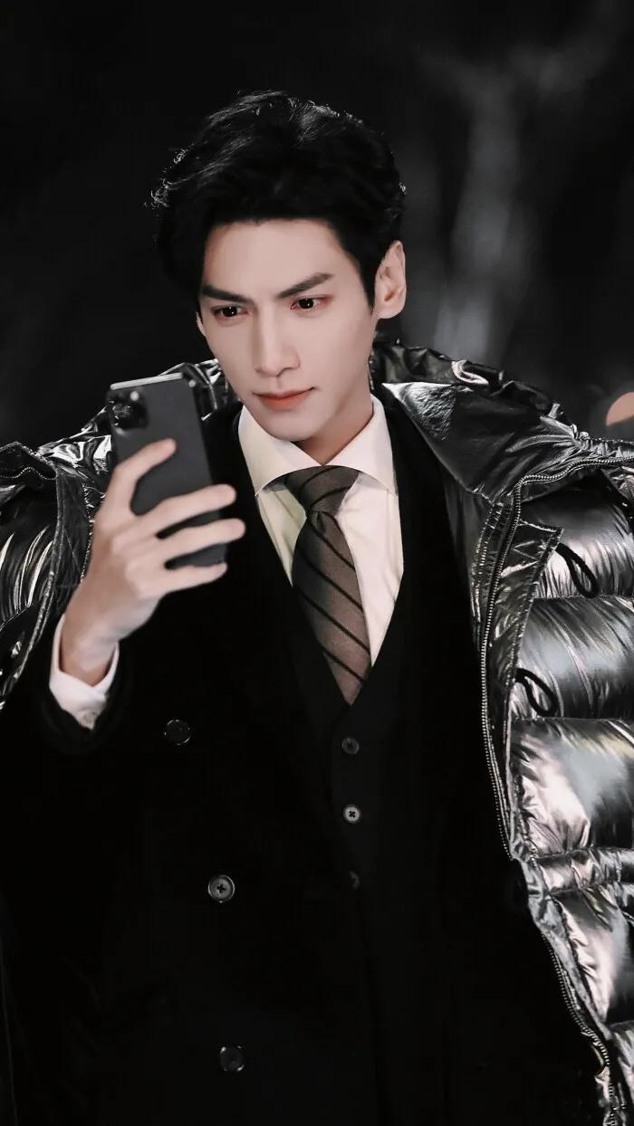 Luo Yunxi wallpaper, is it the little fish fairy you love? - iMedia