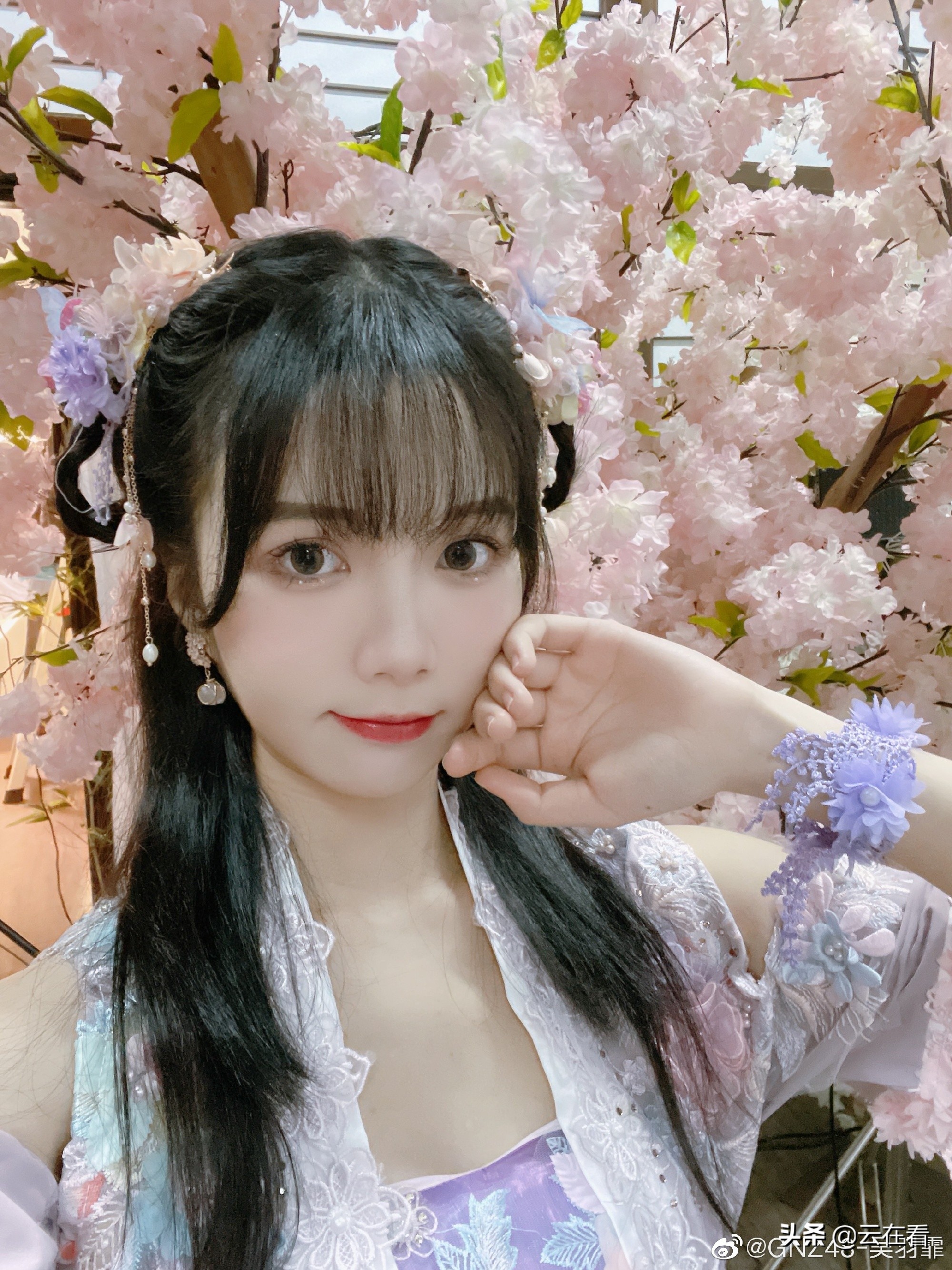 Beauty GNZ48 - Wu Yufei and her teammates take a beautiful photo to ...