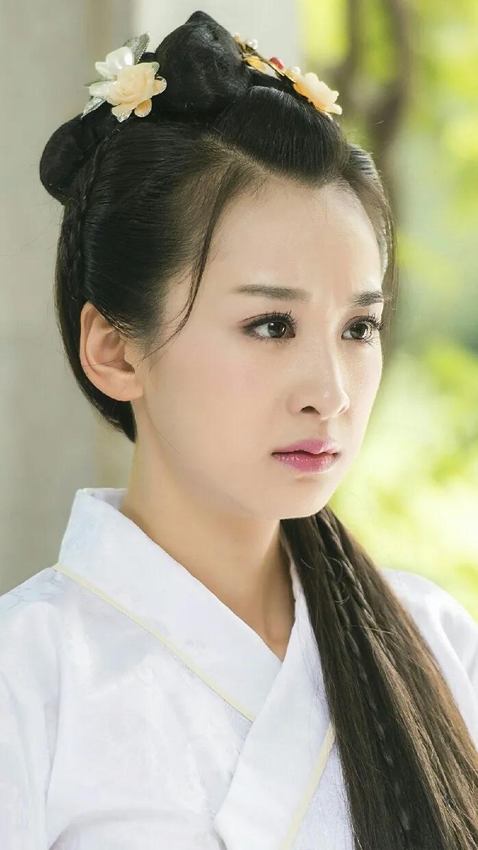 Mu Tingting's beautiful costumes - iMedia