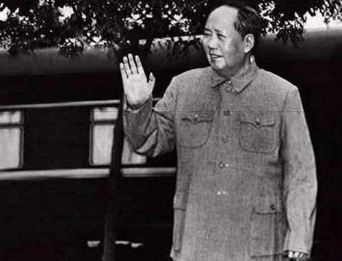 Mao Anqing died in Beijing in 2007. Before his death, he repeatedly ...