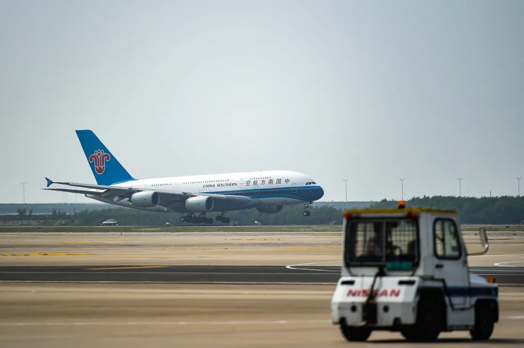 China Southern Airlines A380 Retires, World's Largest Aircraft Enters ...