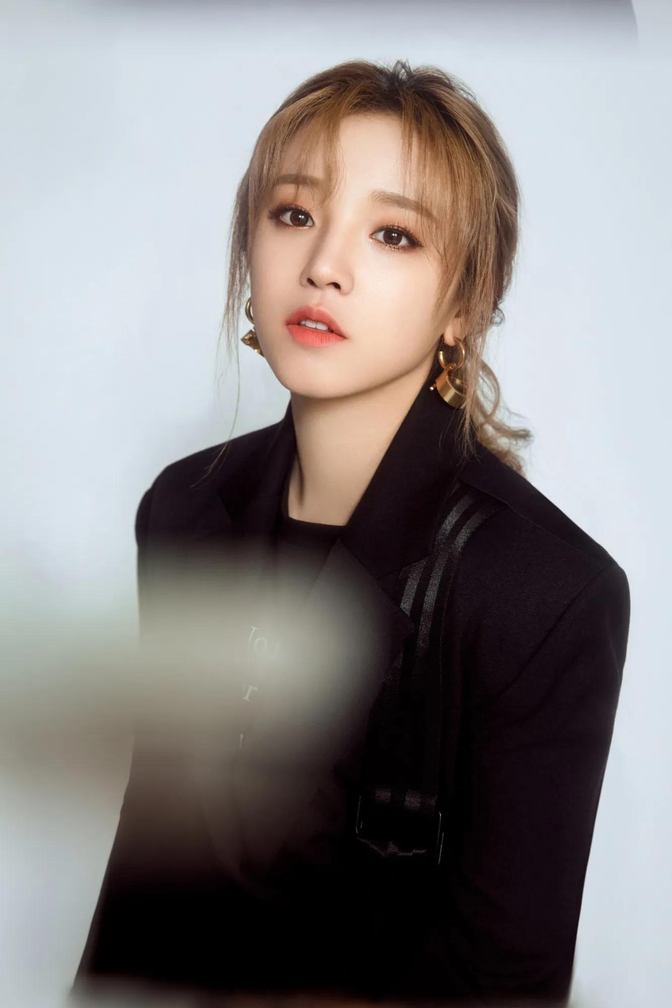 Song Yuqi's beautiful pictures - iMedia