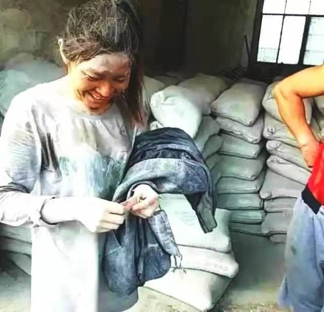 After the tragic and popular cement girl, after the scam was exposed ...