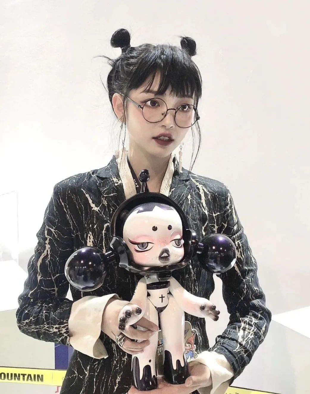 Interview With Skullpanda Xiong Meow More Than Just Fashion Designers Imedia