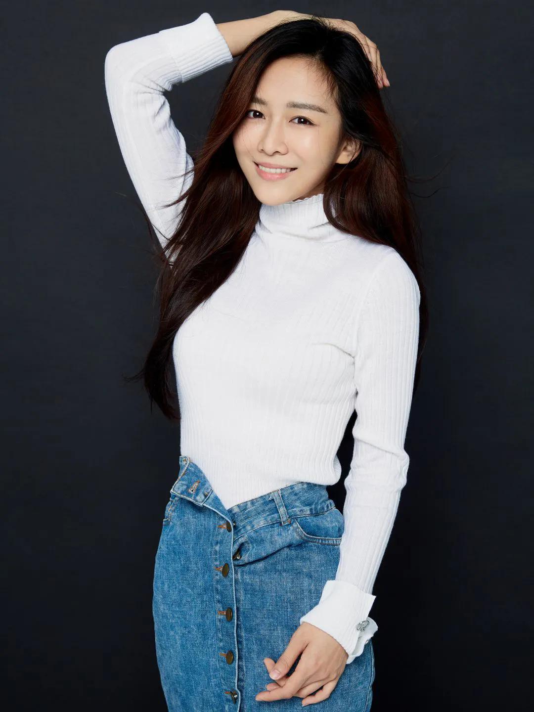 Yang Anqi, famous actor - iMedia