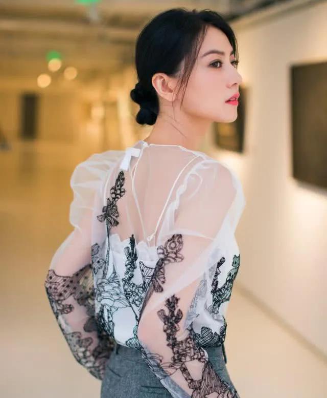 Gao Yuanyuan, the perfect body of a 42-year-old mature woman - iMedia