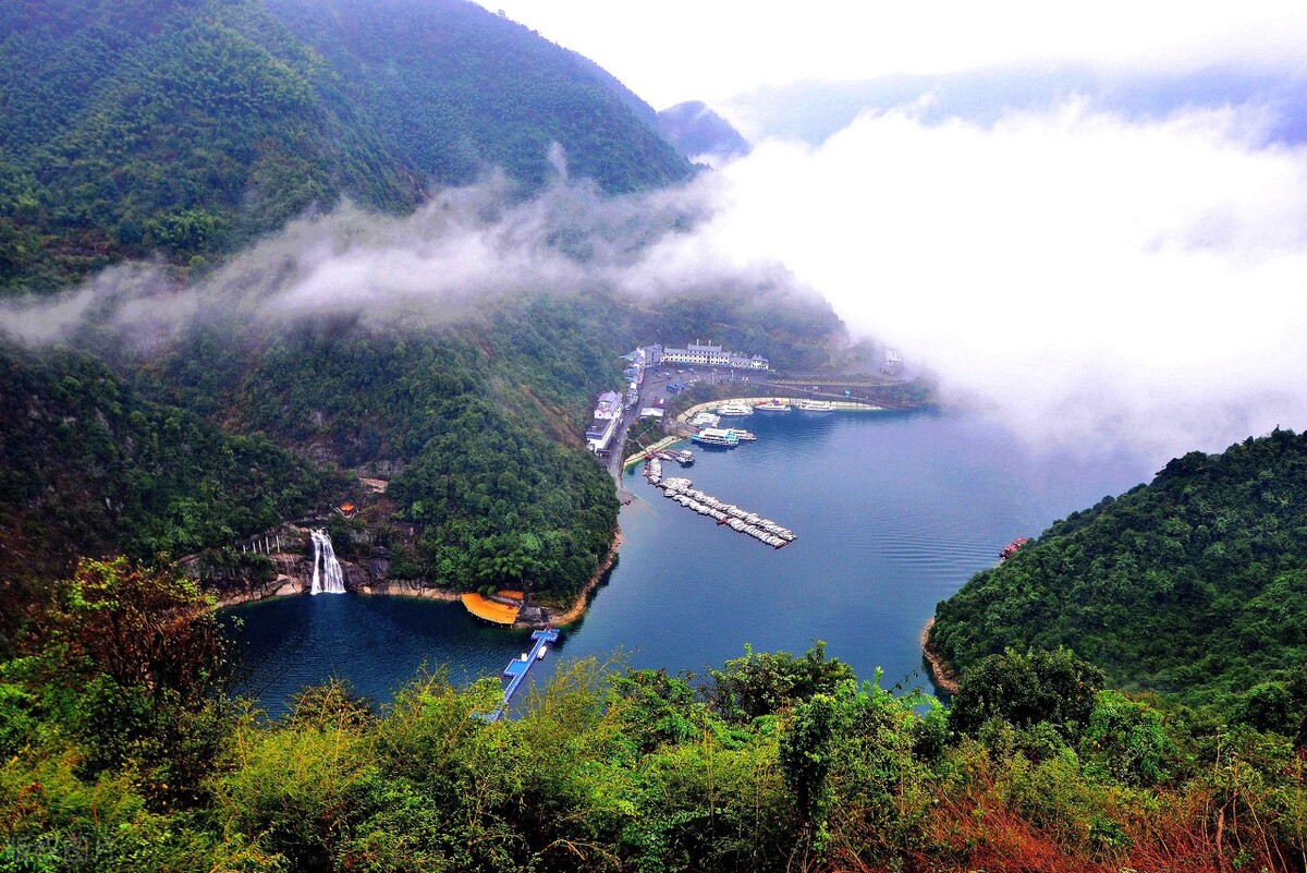 Dongjiang Lake Scenic Area: The only tourist area in Hunan Province ...