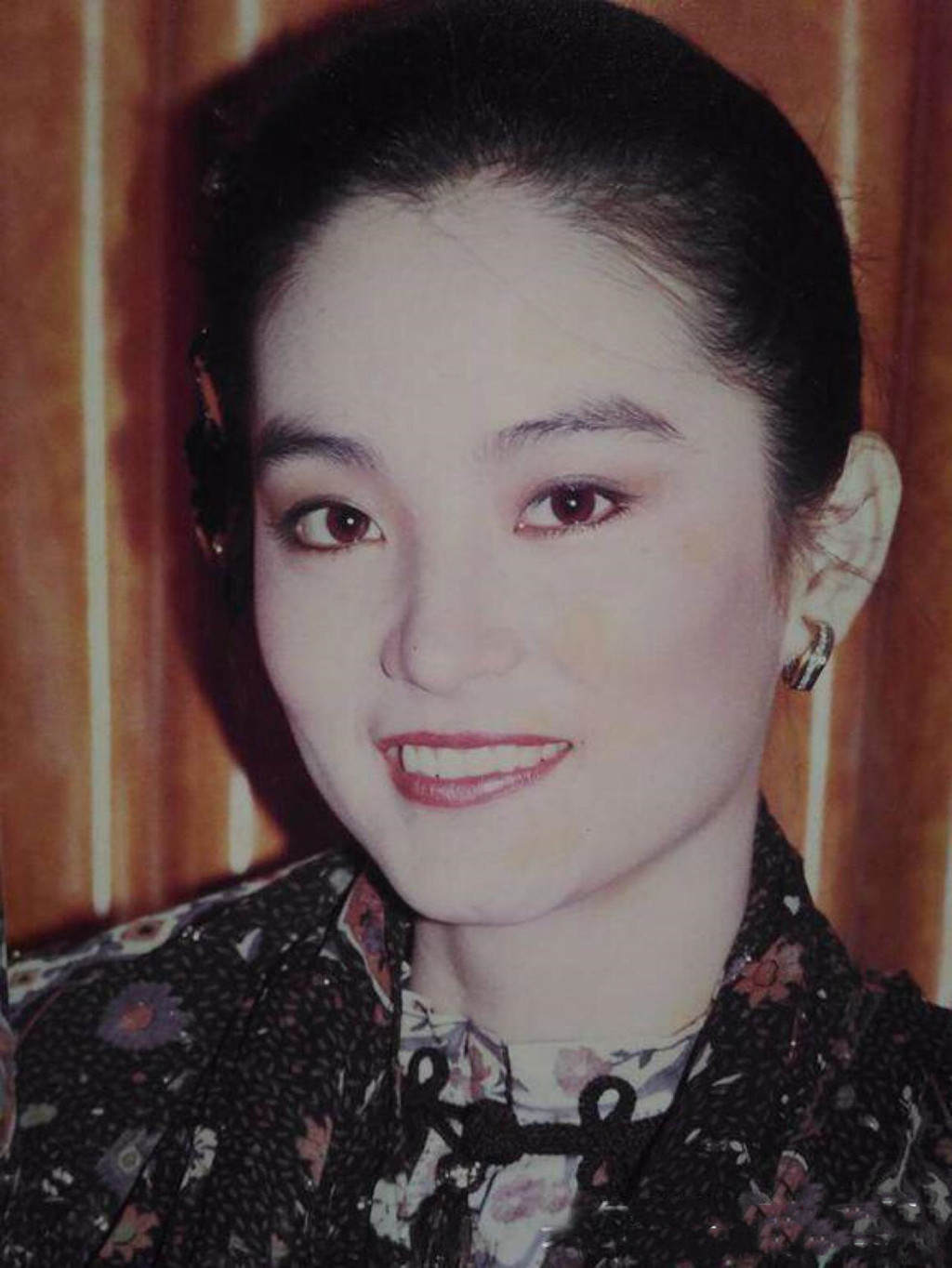 How did Brigitte Lin with yellow skin and square face become the beauty ...