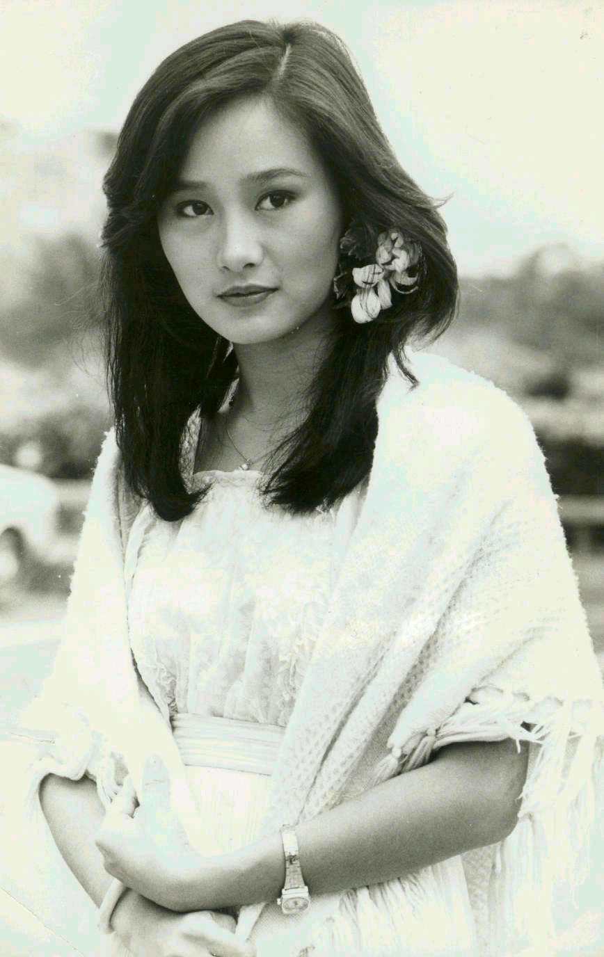 Shen Yan: Falling in love with a scumbag at the peak of his career - iMedia