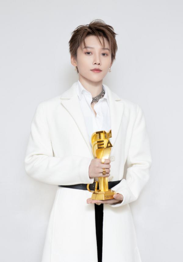 Singing singer Liu Yuxin's new album debut "Baby I Know" Kuwo Music is ...