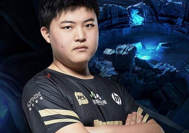 Depth: BLG officially announced the combination of UZI and Liu Qingsong, UZI can play in the ...