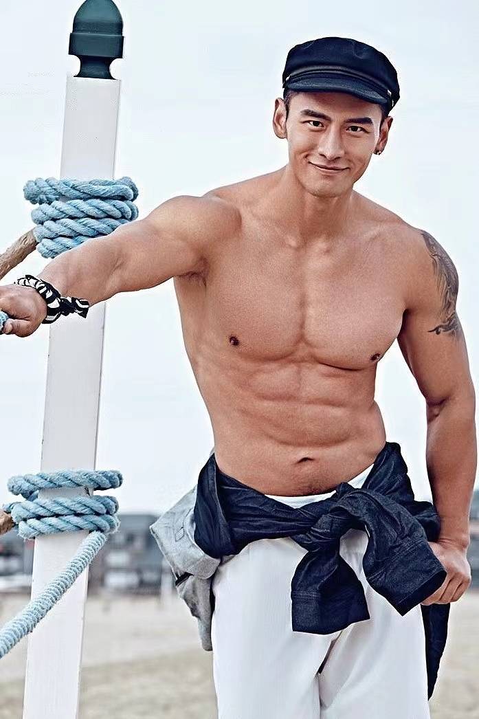Internal entertainment fitness actor Gu Youming is on fire. This ...