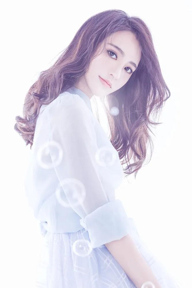 Film and television actress Wang Weilin - iMedia