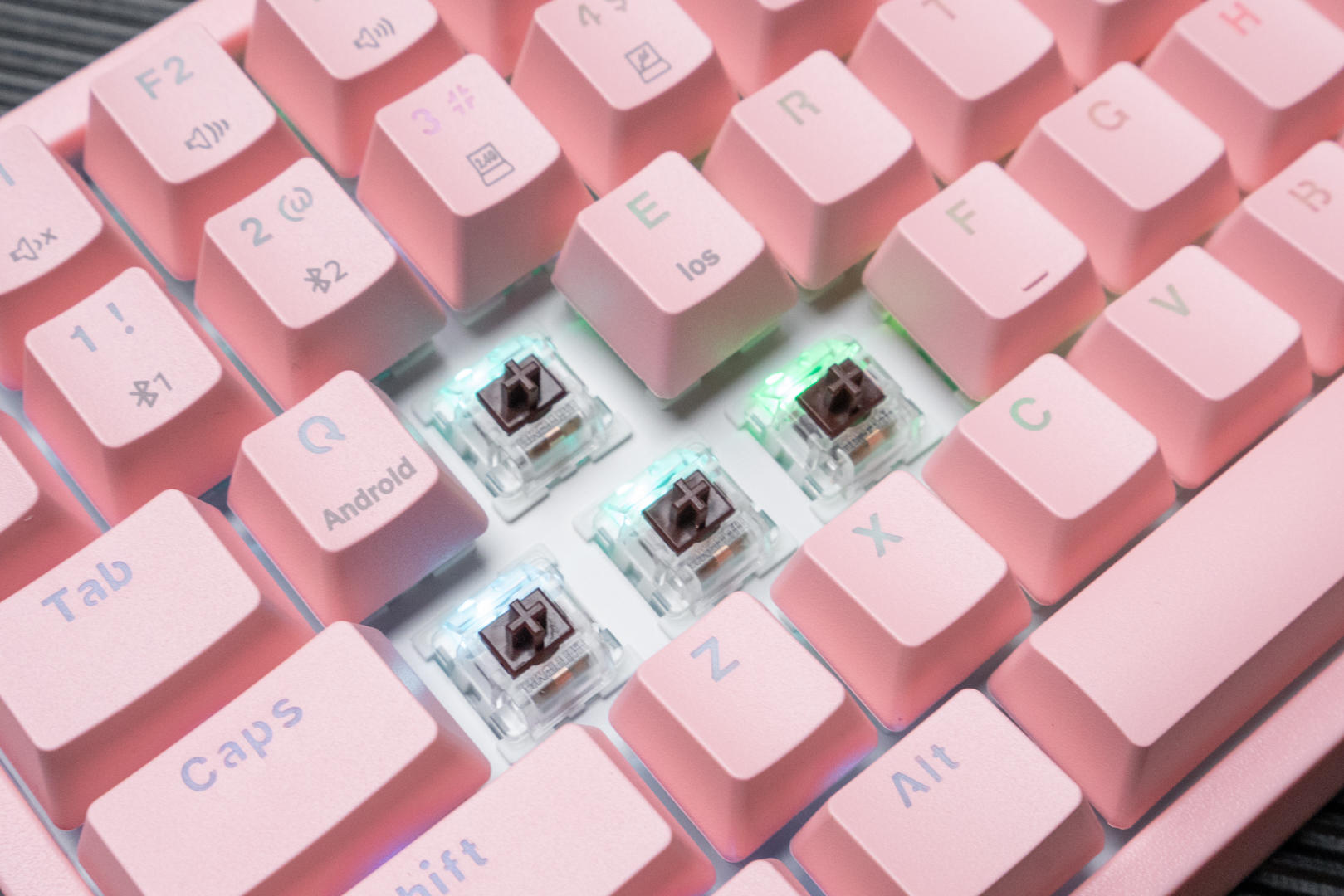 BOW Hangshi G08 mechanical keyboard macho fans counterattack - iMedia