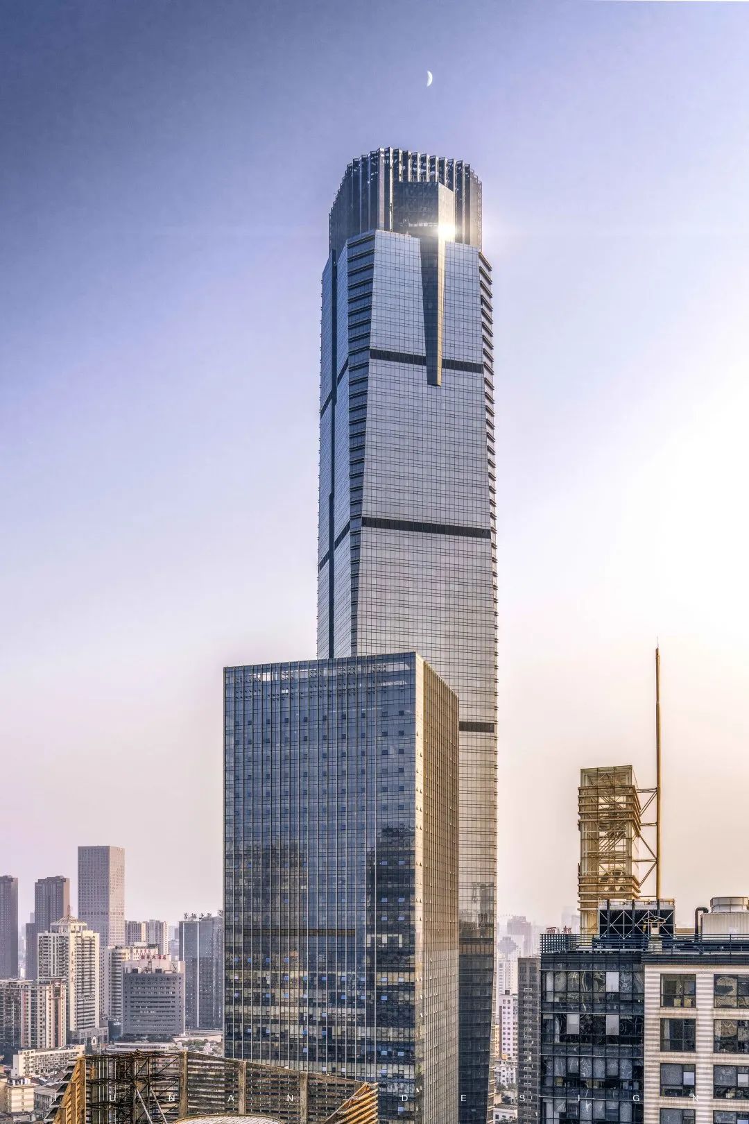 Changsha Shimao World Financial Center: Using modern architecture as a ...