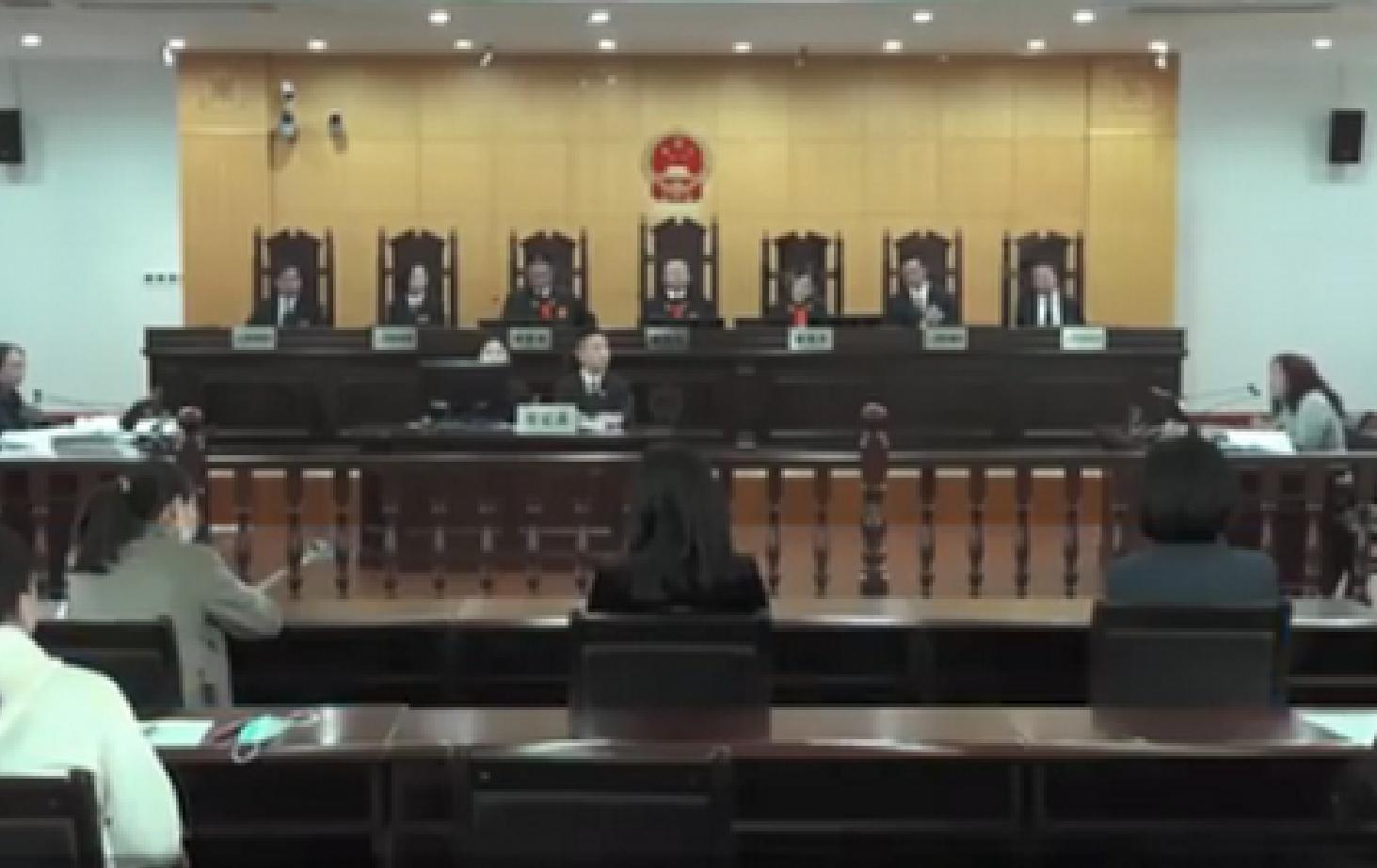 Five years ago, Jiang Ge blocked the knife for his best friend and was ...