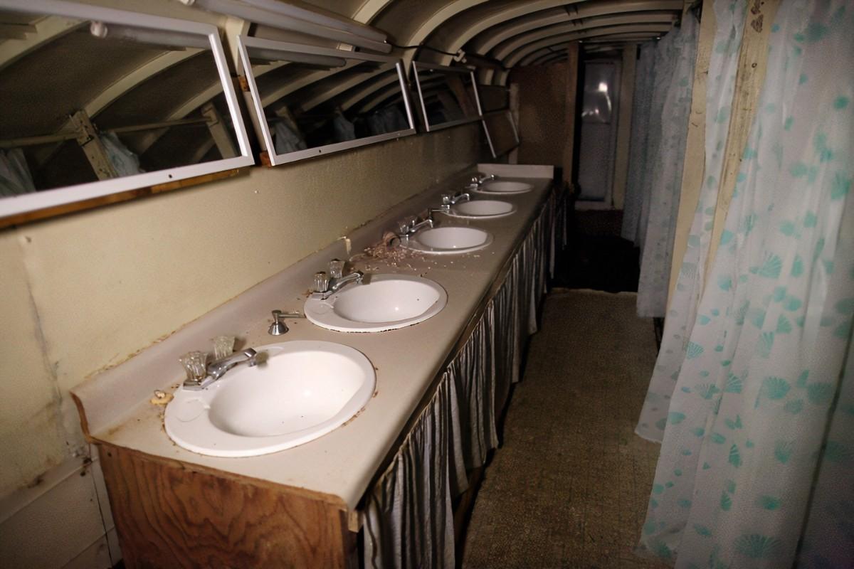 Ark 2, Canada's largest private bunker: built with 42 school buses, can ...