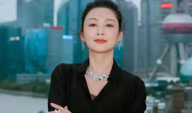 Chen Yuang, the eldest son of the famous director, has a good heart for ...