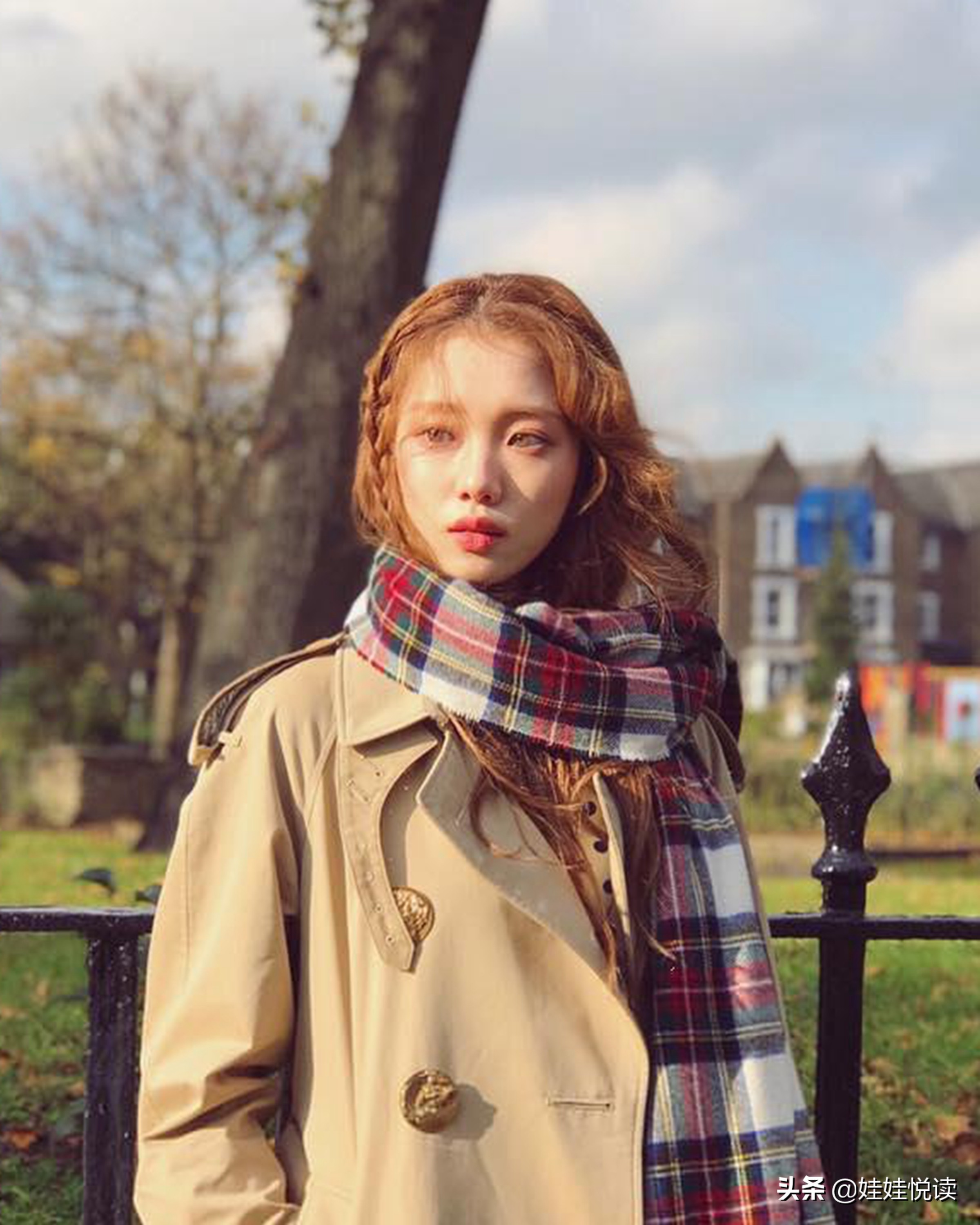 Beautiful photo of Miss Li Jingwen, picture 3 is so cute, I feel a ...