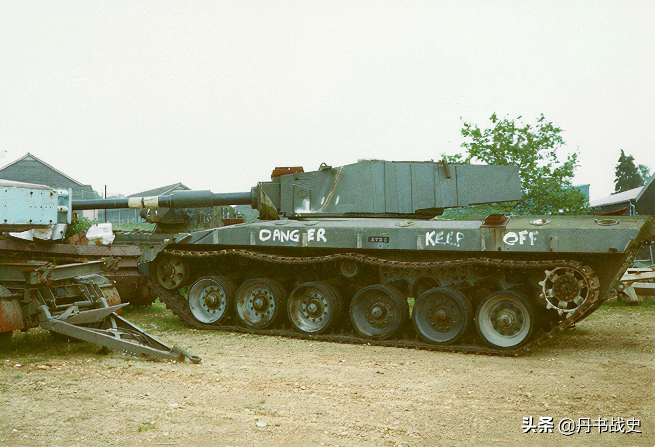 Another tank that has been installed with Chobham armor, FV4601 of the ...