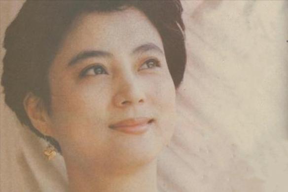 Jade Rabbit Essence Li Lingyu: After becoming popular, she married a ...