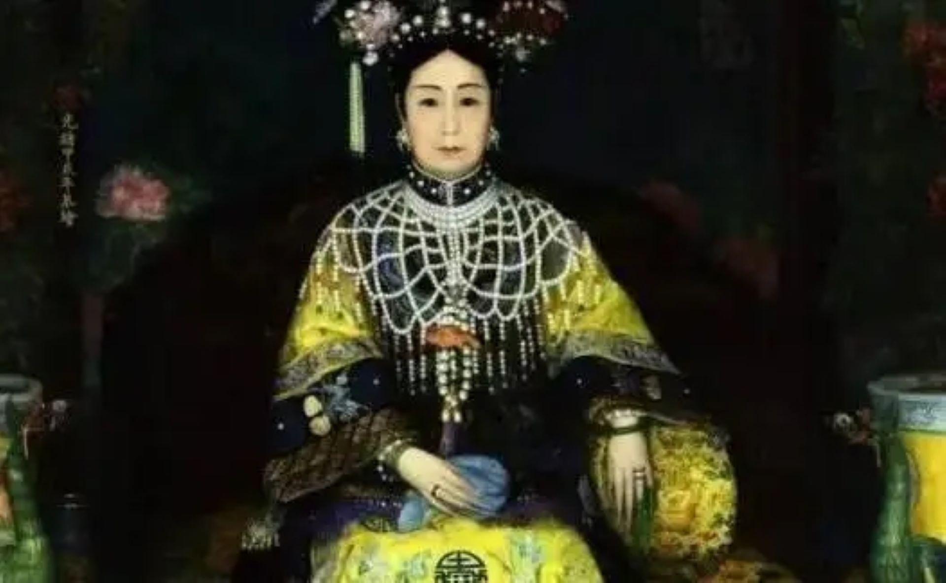 Empress Dowager Cixi died, why was she buried a year later?On the day ...