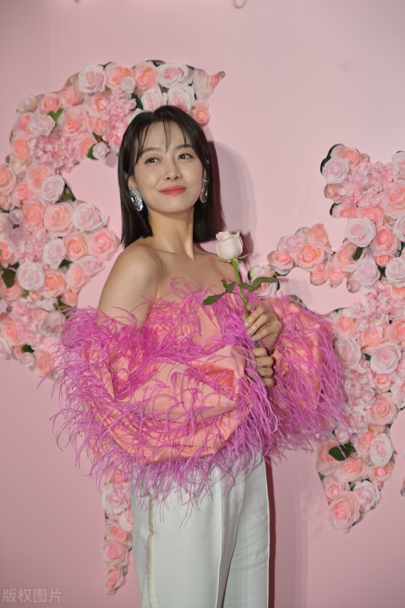 Beautiful Pretty Lady Song Qian - iMedia