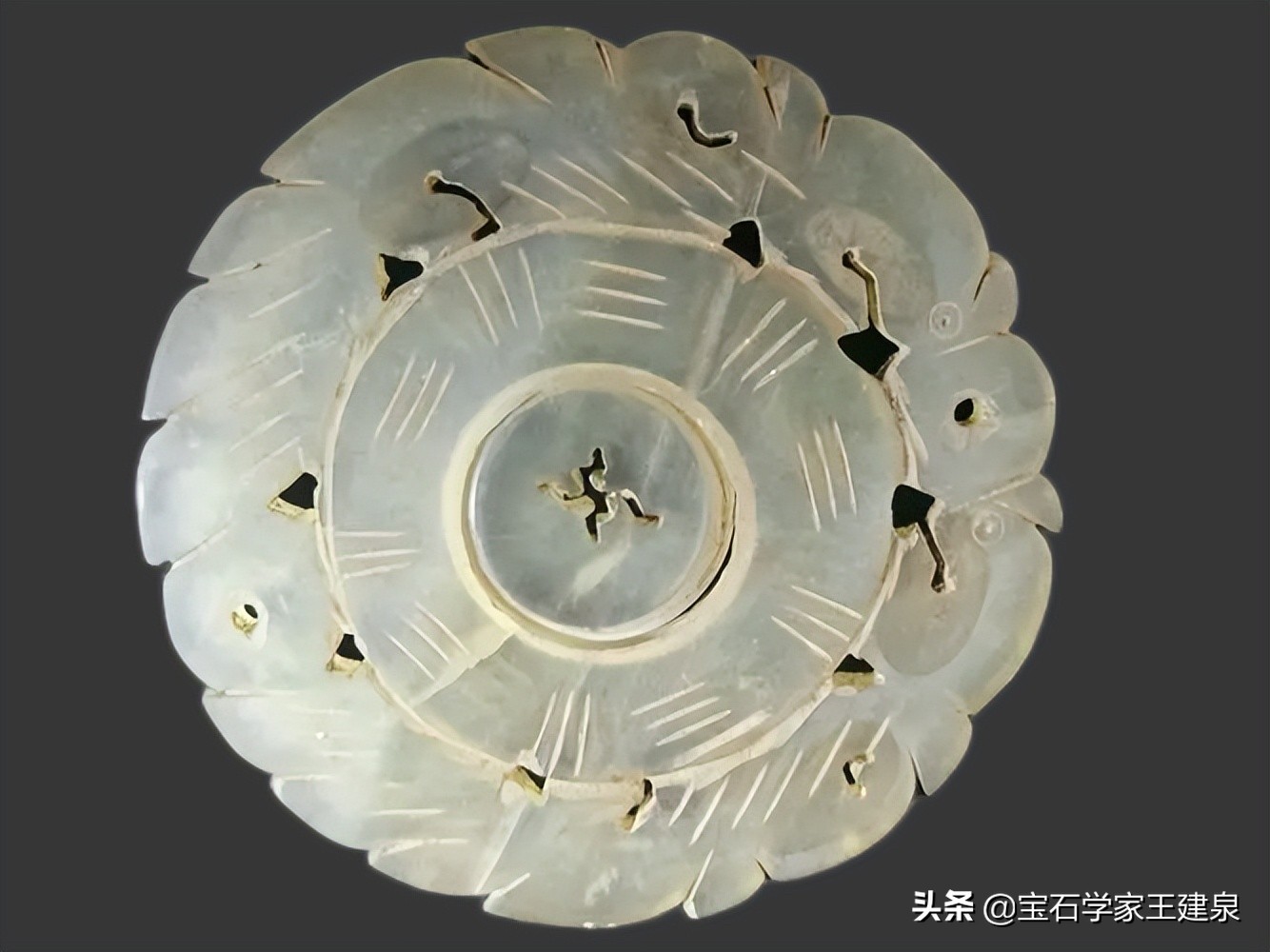 Interpretation of the use of Xiuyan jade in ancient jade - Wang ...