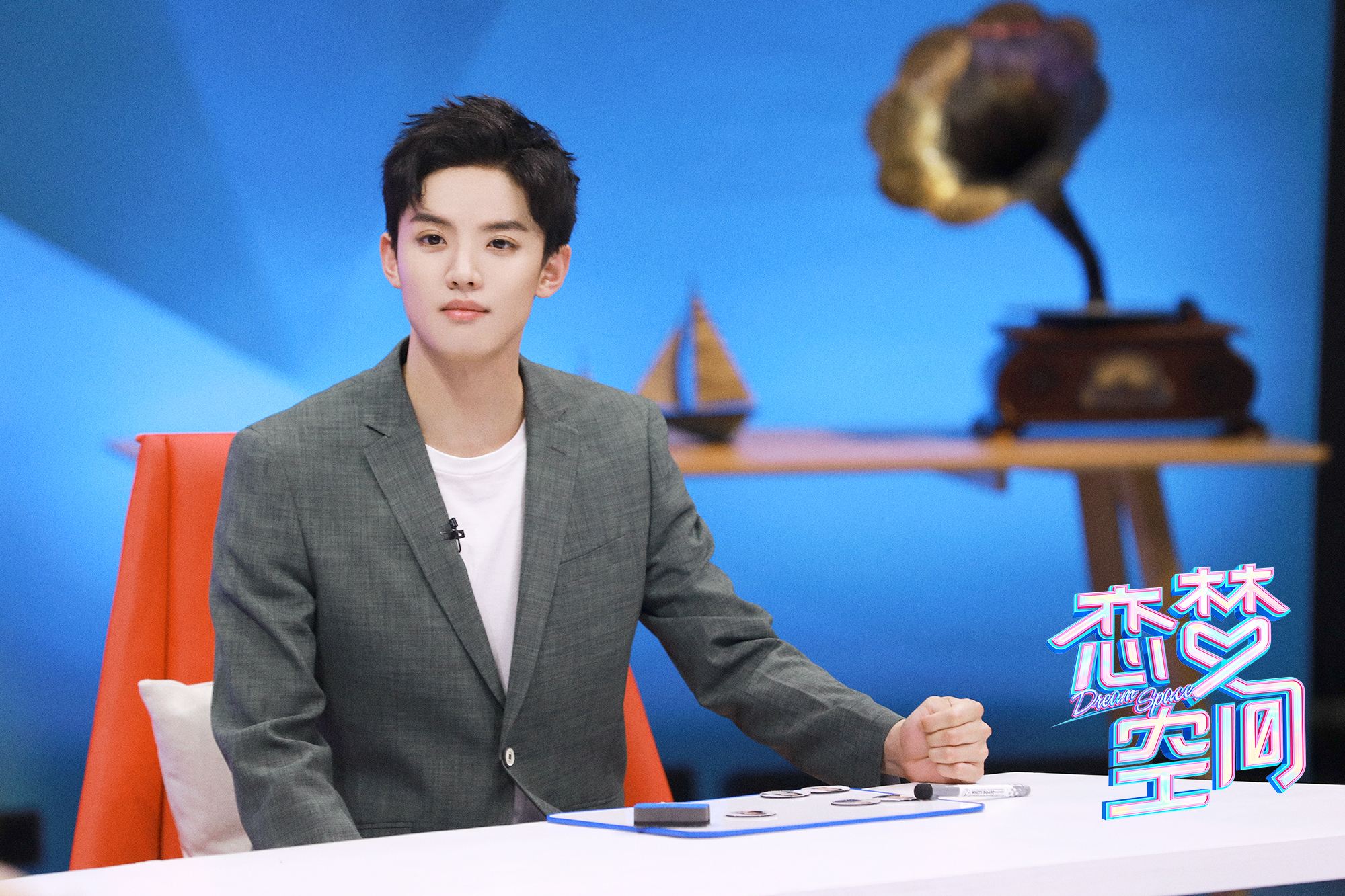 Zhou Junwei: With both talent and appearance, his participation in "Liu ...