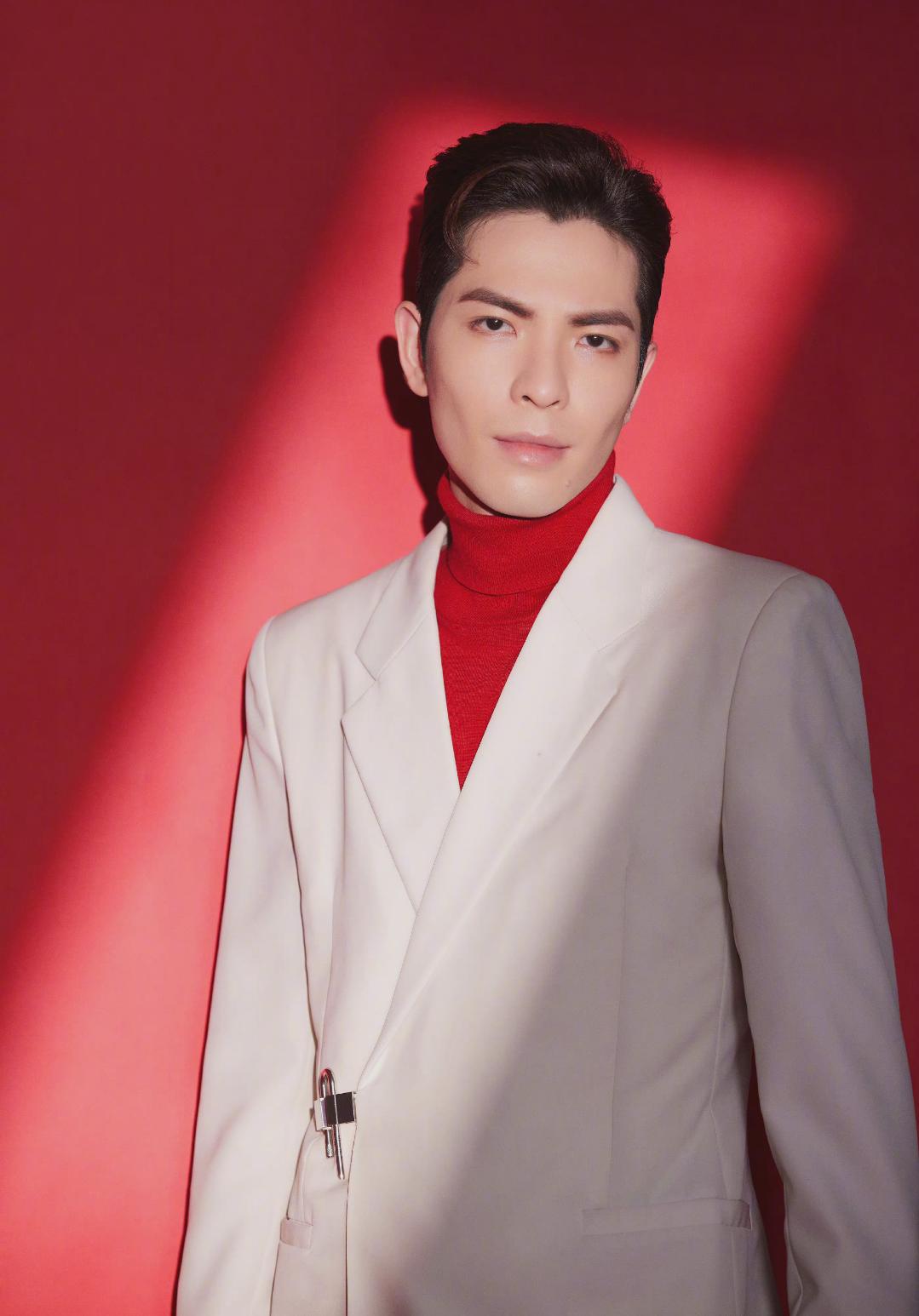 Xiao Jingteng landed on the stage of CCTV Spring Festival Gala ...